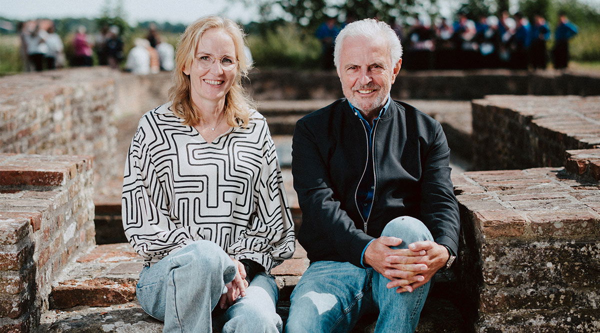 Eva Vriend laat de geschiedenis van Schokland zien | NPO Radio 5